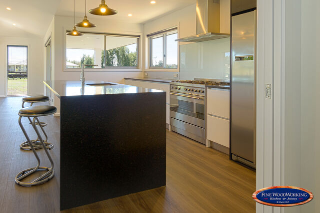 Modern & Streamlined Kitchen | Project - Fine WoodWorking